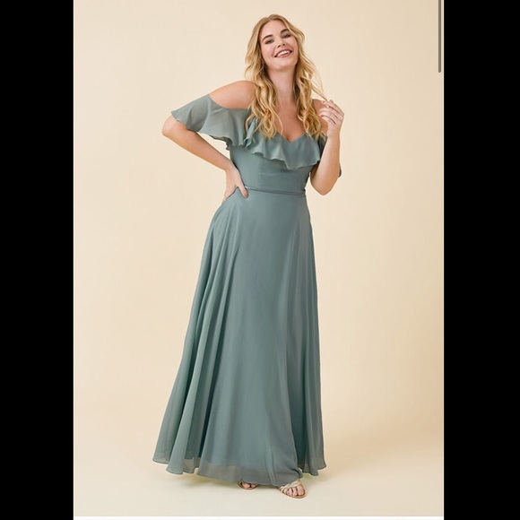 vow’d | Dresses | Lightly Worn Bridesmaid Dress From Vowd Color Is ...